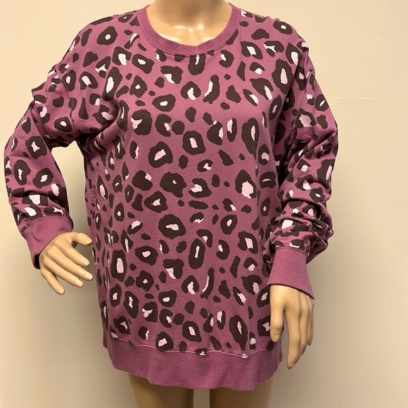 True Craft | Tops | True Craft Cheetah Print Sweatshirt | Poshmark